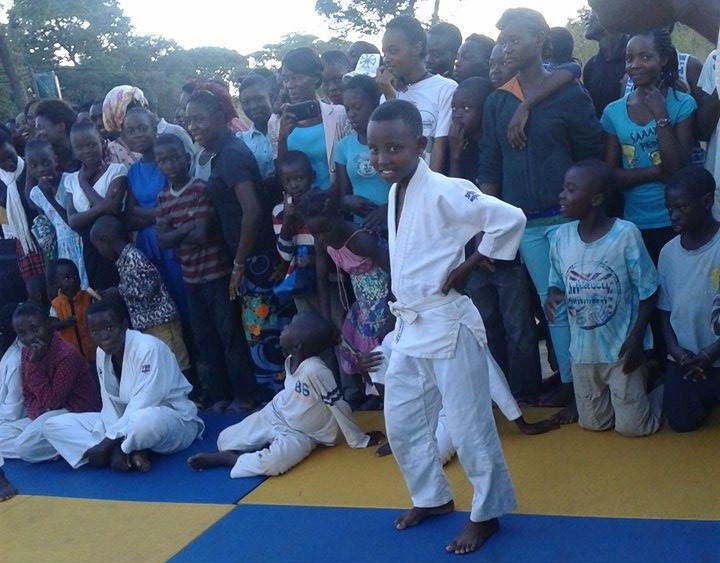 Judo Demonstration in Maheba Refugee Camp / IJF.org