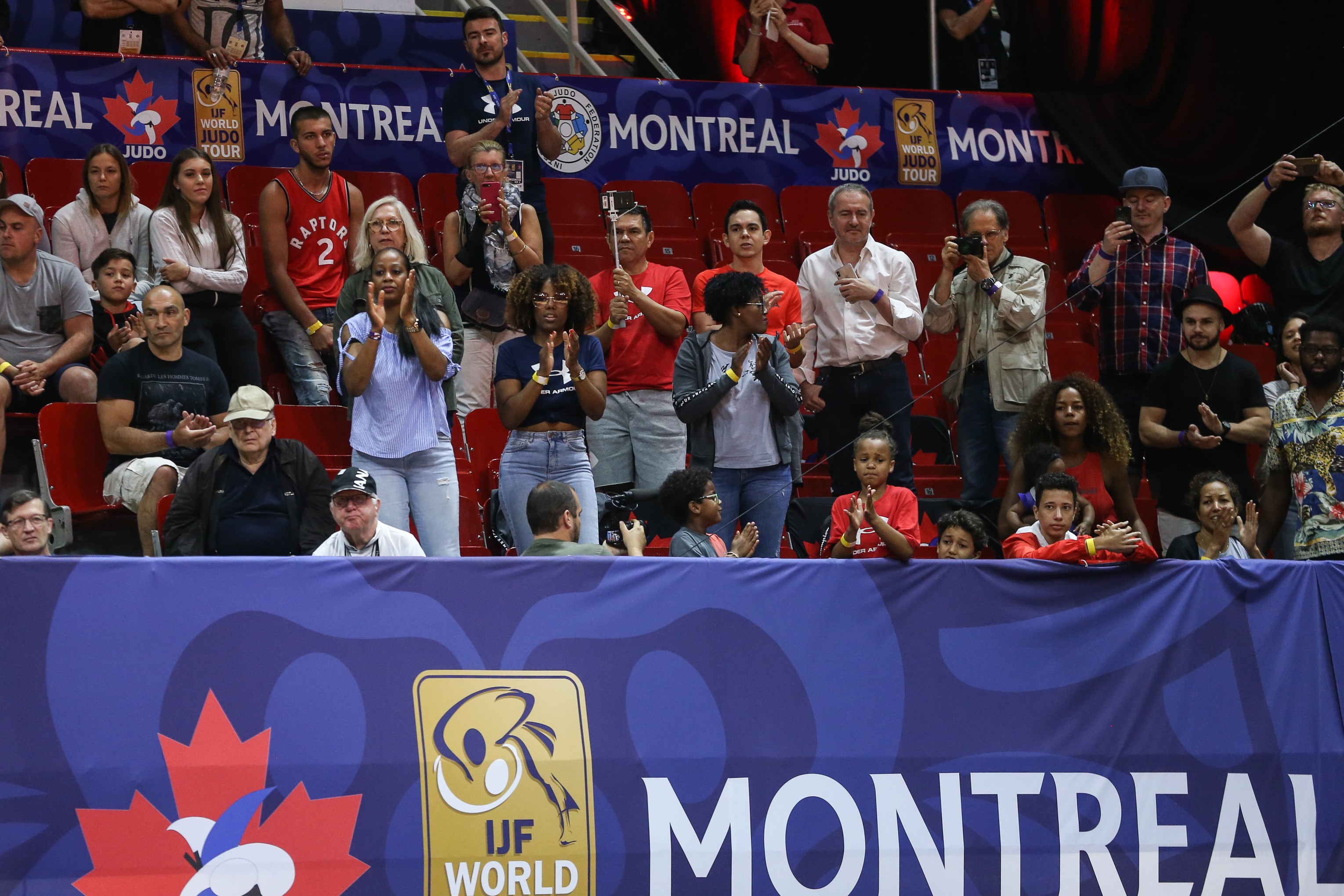 Respectful Canadian Fans blessing for Great Atmosphere / IJF.org