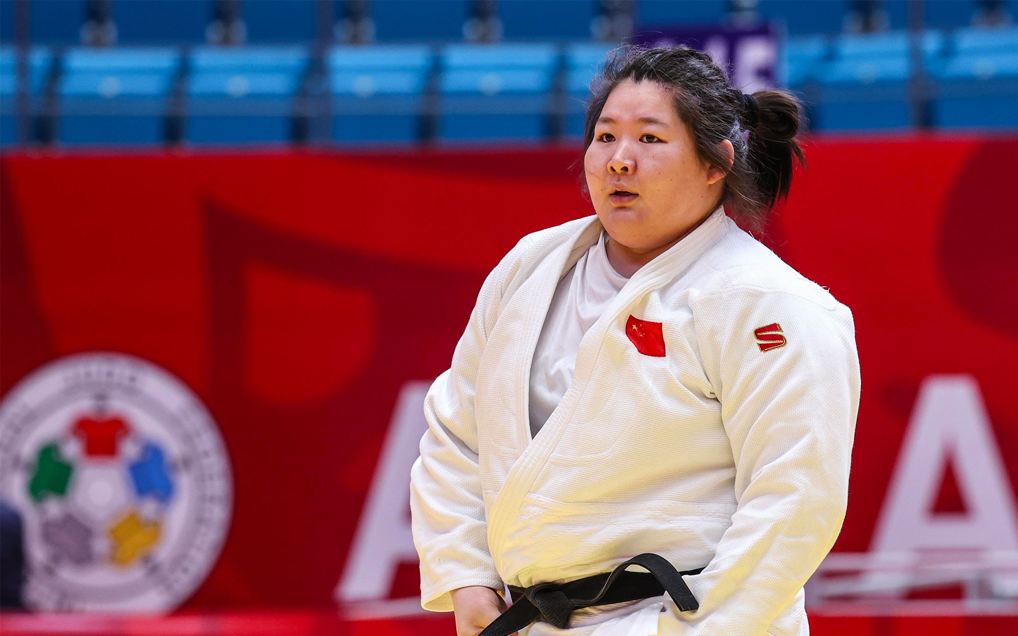 +78kg: Shiyan Xu Scores and Puts China on Top / IJF.org