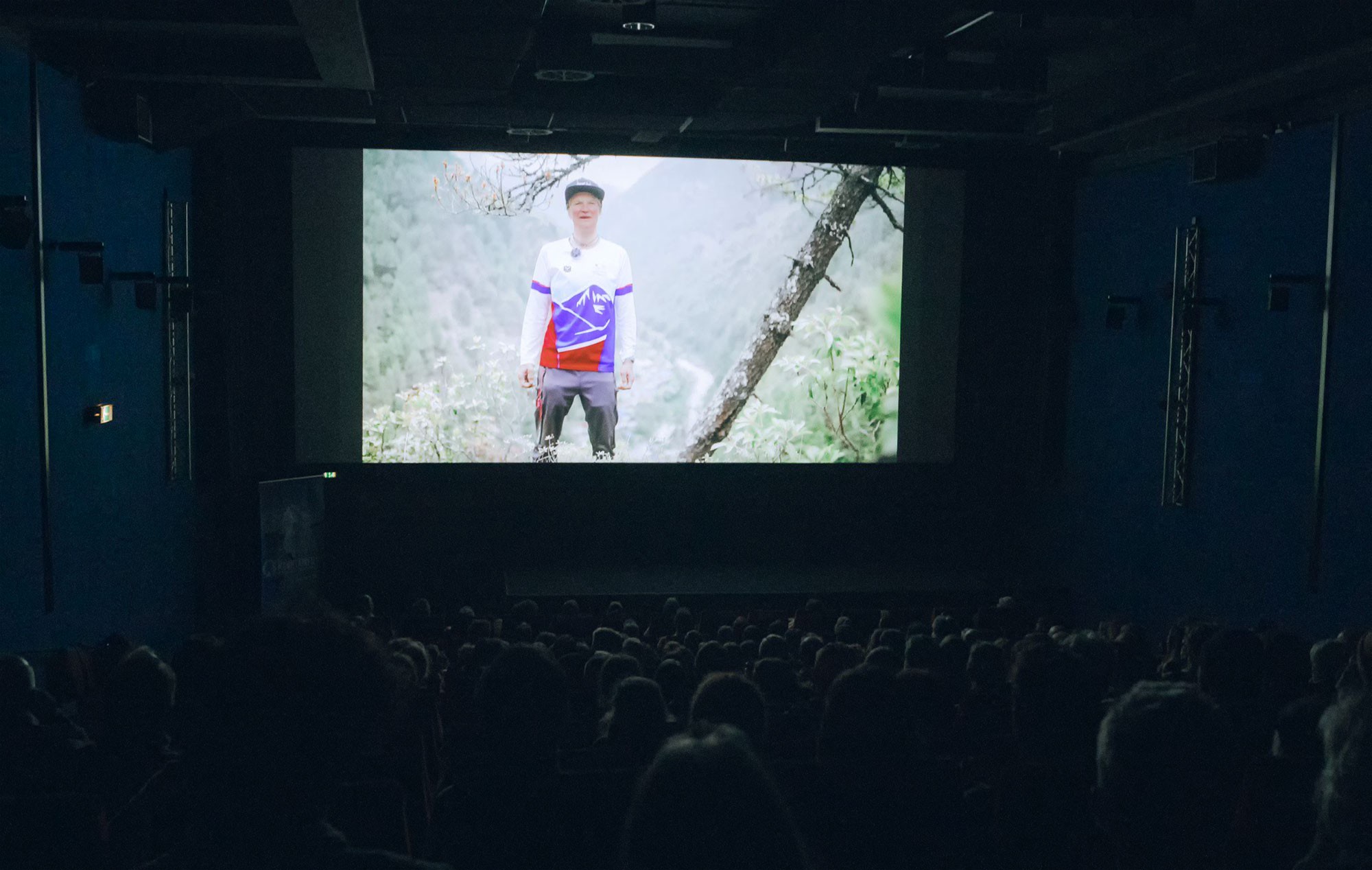 Forever Everest Meets its Public / IJF.org