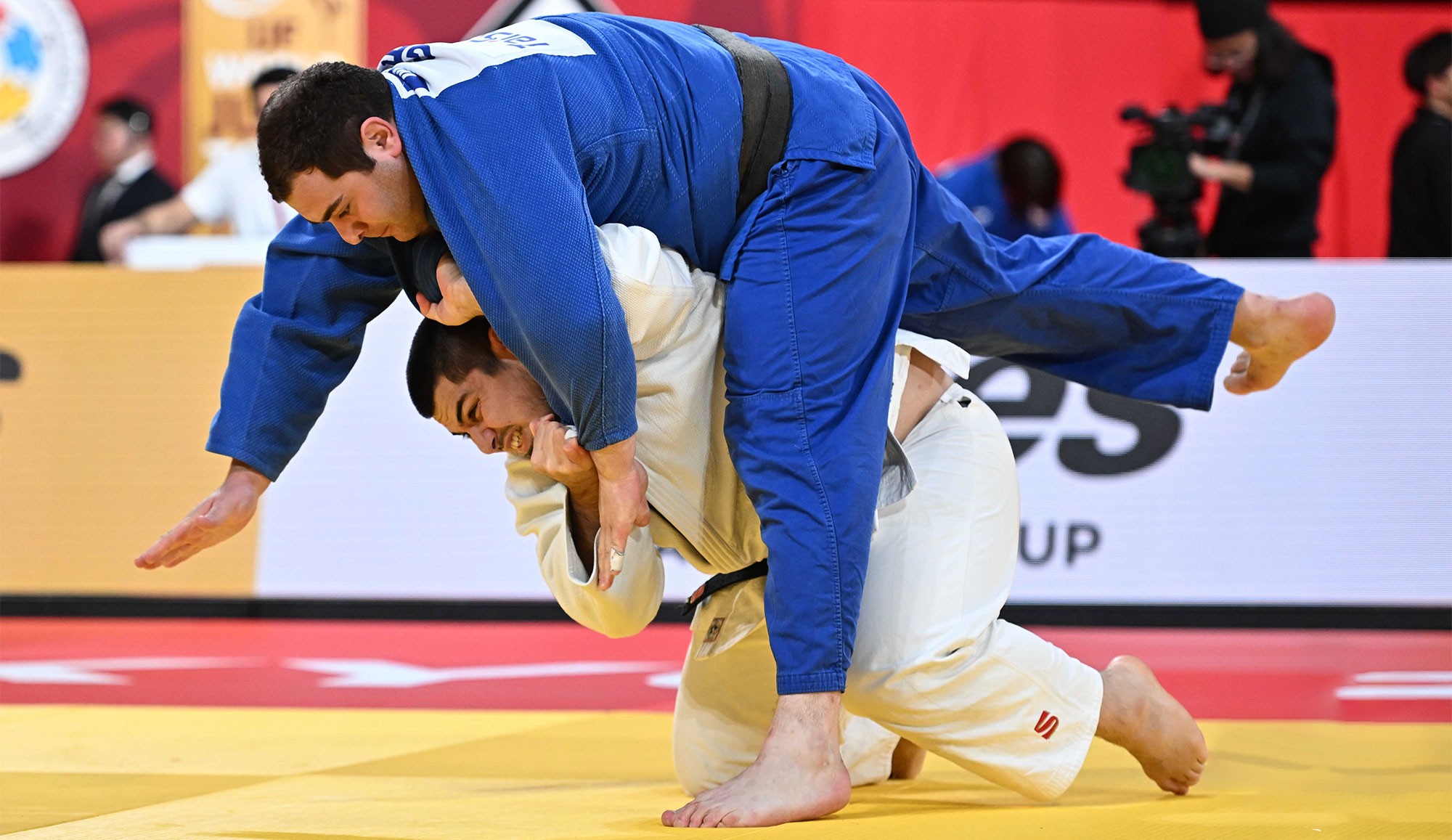 +100kg: Bashaev Activates Beast Mode / IJF.org